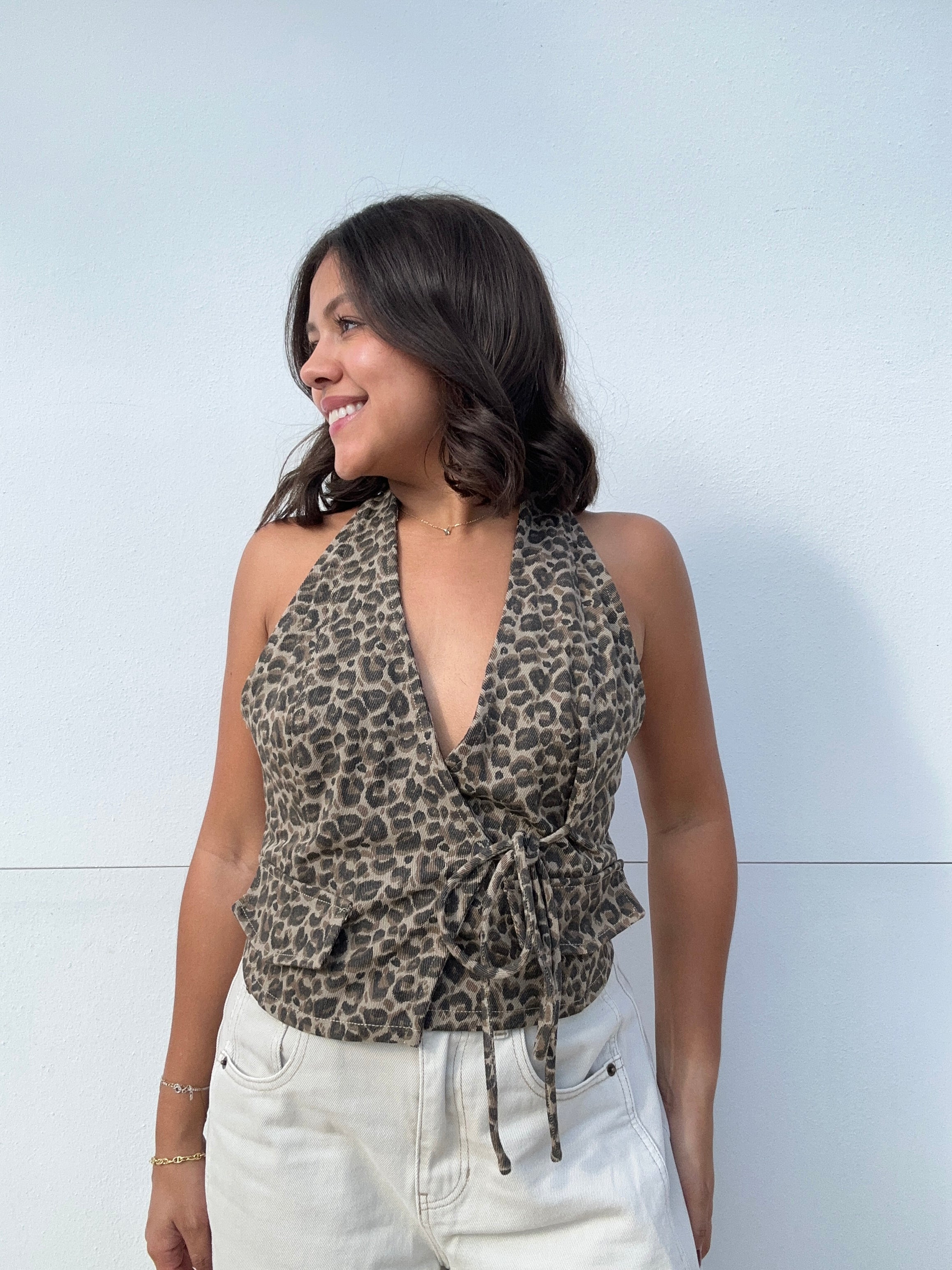 Wrapped Top With Halter Neck – Mola